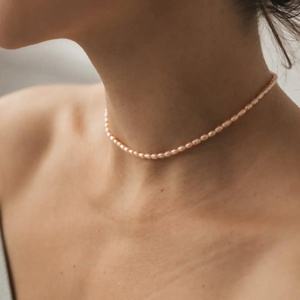 Choker with peach rice pearl 3 mm silver